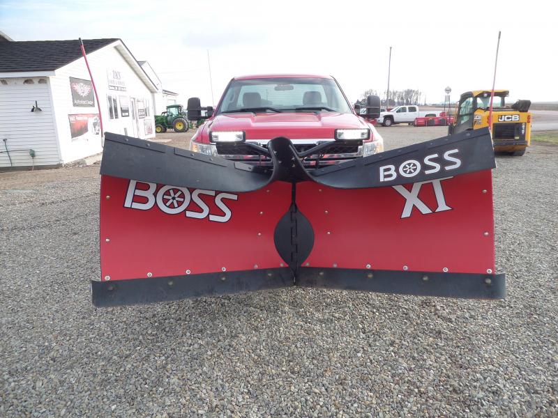 2023 BOSS 8'2" POLY XT V PLOW Snow Plow in Sherburn, MN | Trailer Trader