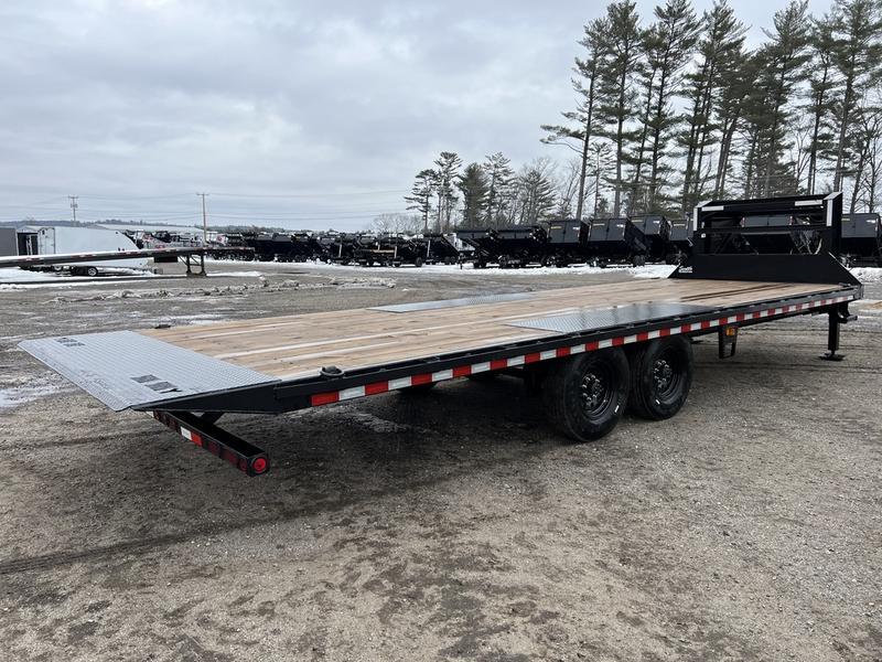 2023 Iron Bull 26' IRON BULL TILT GOOSENECK TRAILER 7 K AXLES EQUIPMENT ...