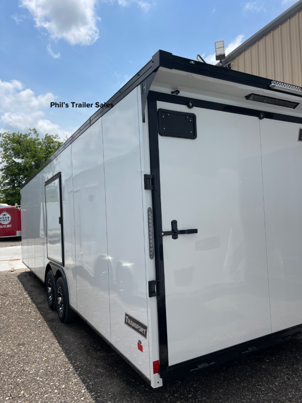 Haulmark 28 HAULMARK ENCLOSED TRAILER CAR HAULER BLACKOUT Enclosed ...