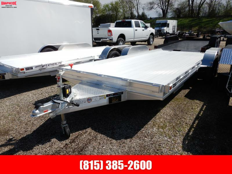 2023 Featherlite 3110 Car Hauler in Mchenry, IL | Trailer Trader