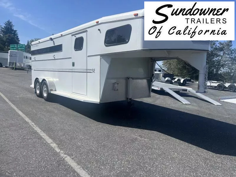 2000 Trails West GN 4H Classic Horse Trailer in Auburn, CA | Trailer Trader