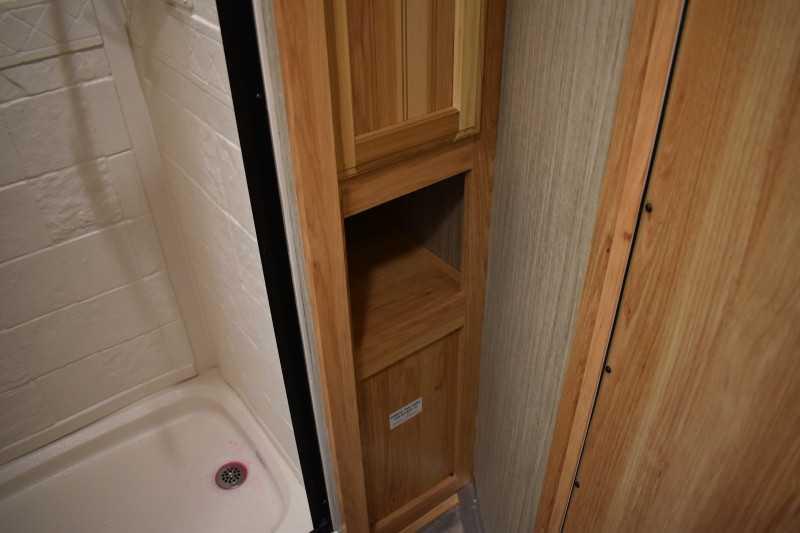 2022 Bison Trailers QUICK DRAW 7308 Horse Trailer | Near Me