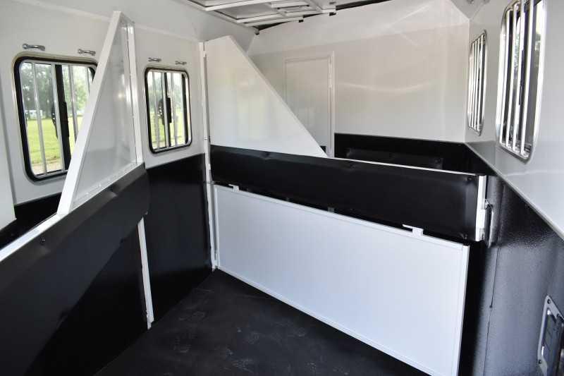 2022 Bison Trailers QUICK DRAW 7308 Horse Trailer | Near Me