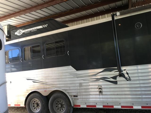 Used Merhow Horse trailers for sale - TrailersMarket.com