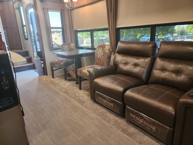 2019 Keystone Alpine 36' Fifth Wheel in Youngtown, AZ | Trailer Trader