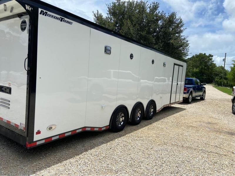 2021 Wells Cargo 8.5 x 32 Triple Axle Enclosed Race Car Hauler in ...