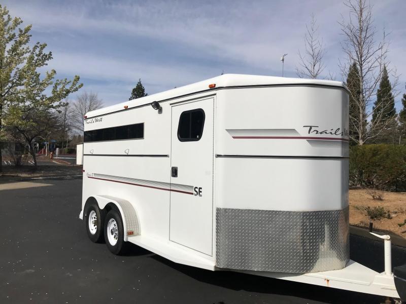 2000 Trails West Classic II 3 Horse Slant Load Bumper Pull | Near Me