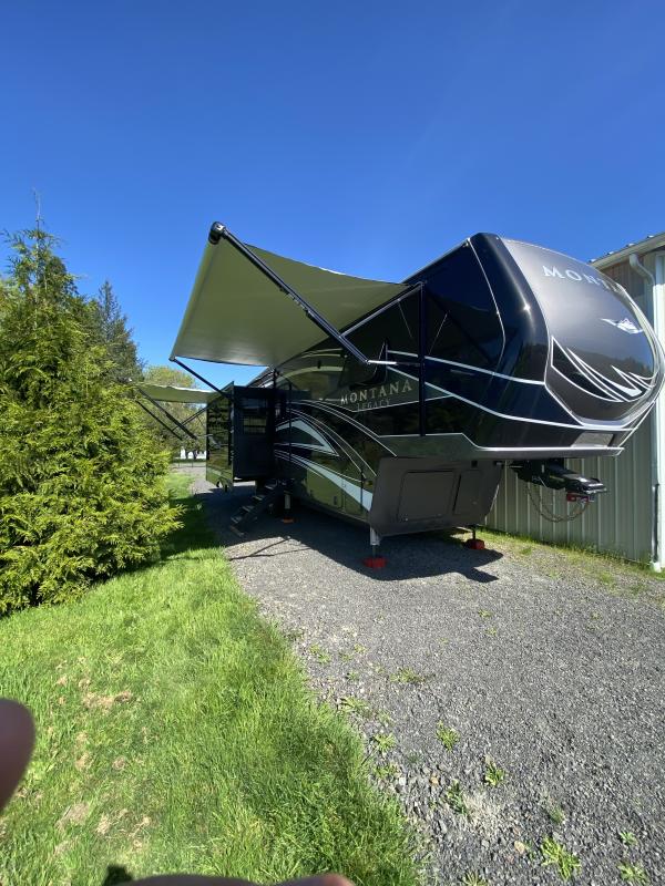 2021 Keystone Montana Legacy 3120RL Fifth Wheel with 4 Season LQ ...