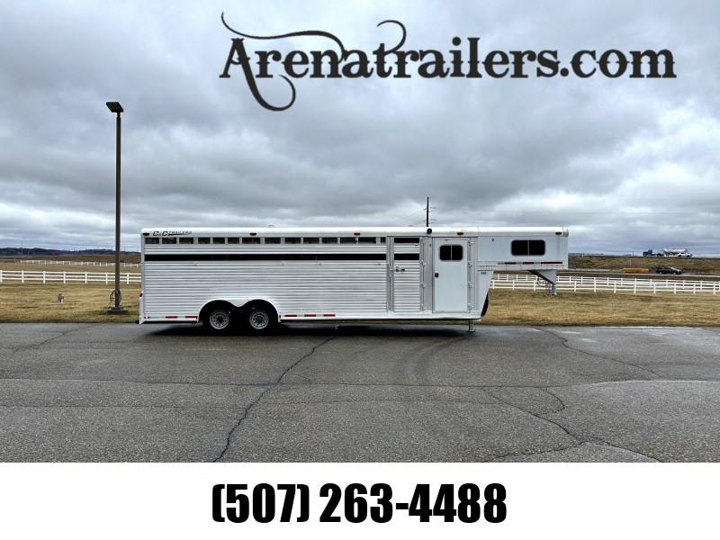 Livestock Trailers | Arena Trailer Sales | MN Horse Trailer Dealer in ...