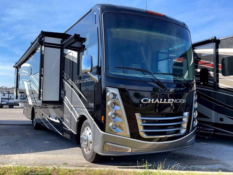 2022 Thor Motor Coach CHALLENGER 35MQ in Defuniak Springs, FL | Trailer ...