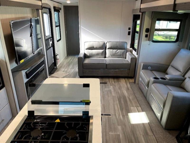 2022 Keystone RV SPRINTER 333FKS in Defuniak Springs, FL | Trailer Trader
