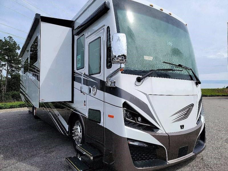 2022 Tiffin Motorhomes PHAETON 40 IH in Calera, AL | Trailer Trader