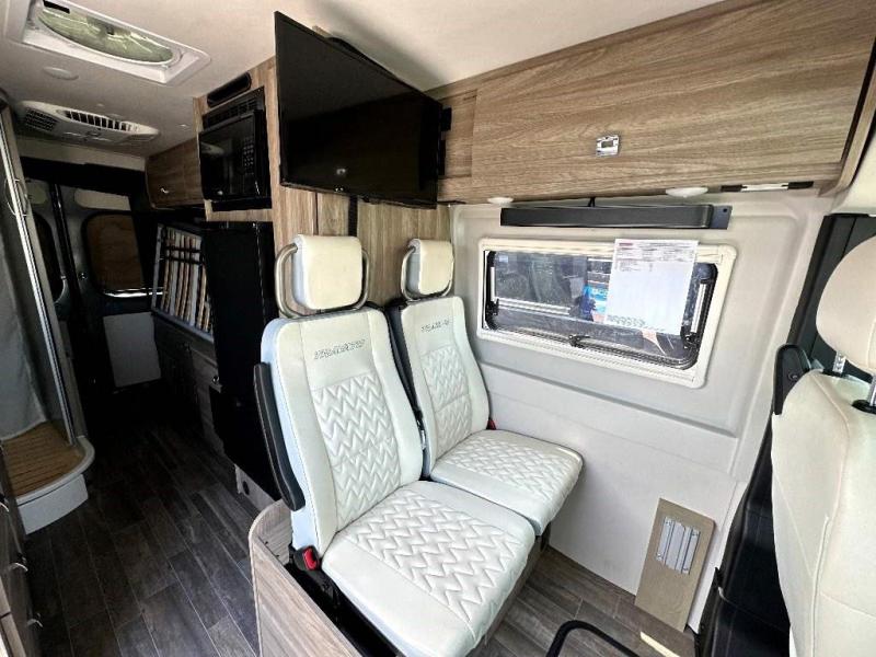 Detail - Winnebago