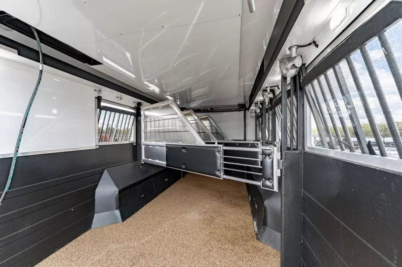 2023 Logan Coach RIOT 4H BP CUSTOM STACKER Horse Trailer in North ...
