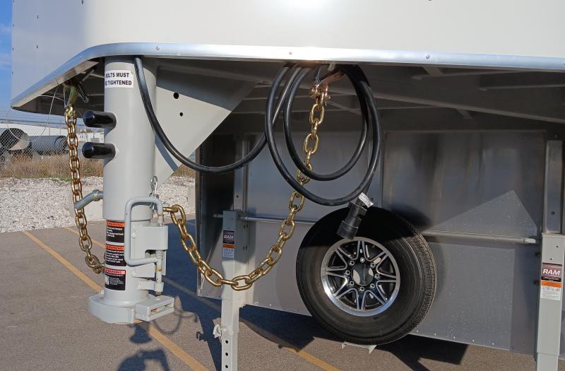 Sundowner 8.5 x 36 Aluminum Gooseneck Enclosed Cargo Trailer, Extra ...