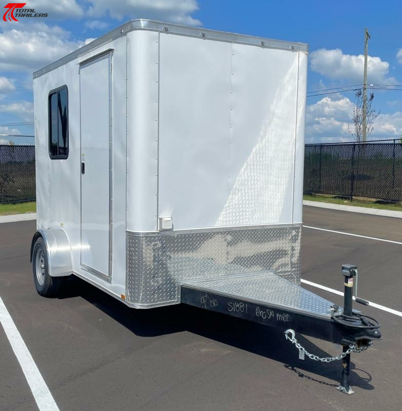 6x10 Office Trailer w/ AC, Desk, Cabinets in Lebanon, TN | Trailer Trader