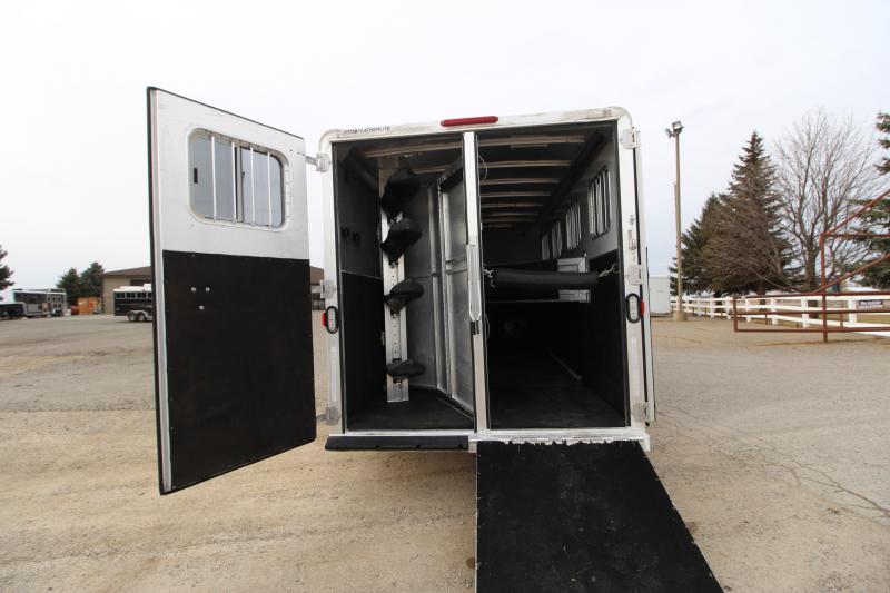 2004 Featherlite 4HR BP Horse Trailer in Elko, MN | Trailer Trader