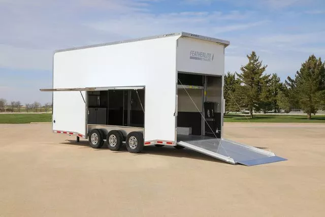 2026 Featherlite Trailers 4414-024A in Roca, NE | Trailer Trader