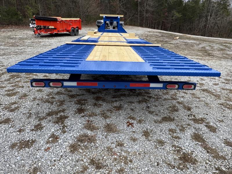 2025 Diamond C FMAX212 GOOSENECK Trailer 35’ HYDRO JACKS & DOVE ...