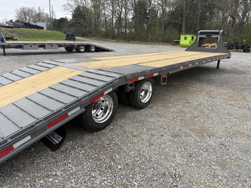 2025 Diamond C FMAX212 40' x 102" gooseneck Trailer pacesetter edition ...