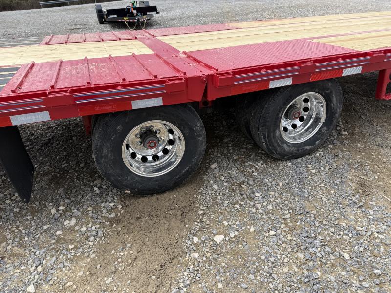 2025 Diamond C FMAX212 GOOSENECK Trailer 30’ HYDRO DOVE & JACKS ...