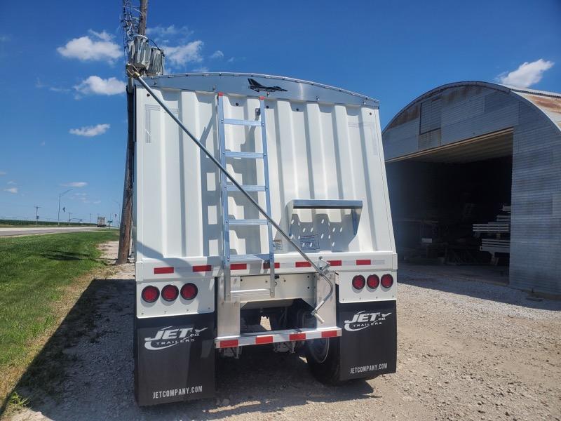 2023 Jet Company Trailers 34' RD Steel Grain Hopper in Bradshaw, NE ...