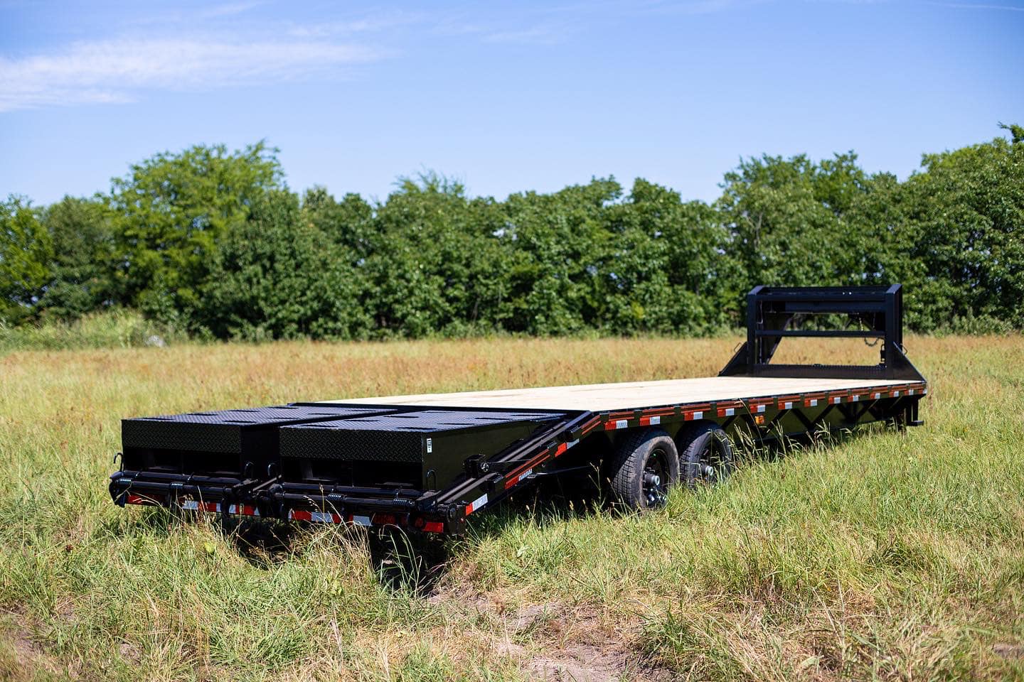 Home [apaktrailers.com]