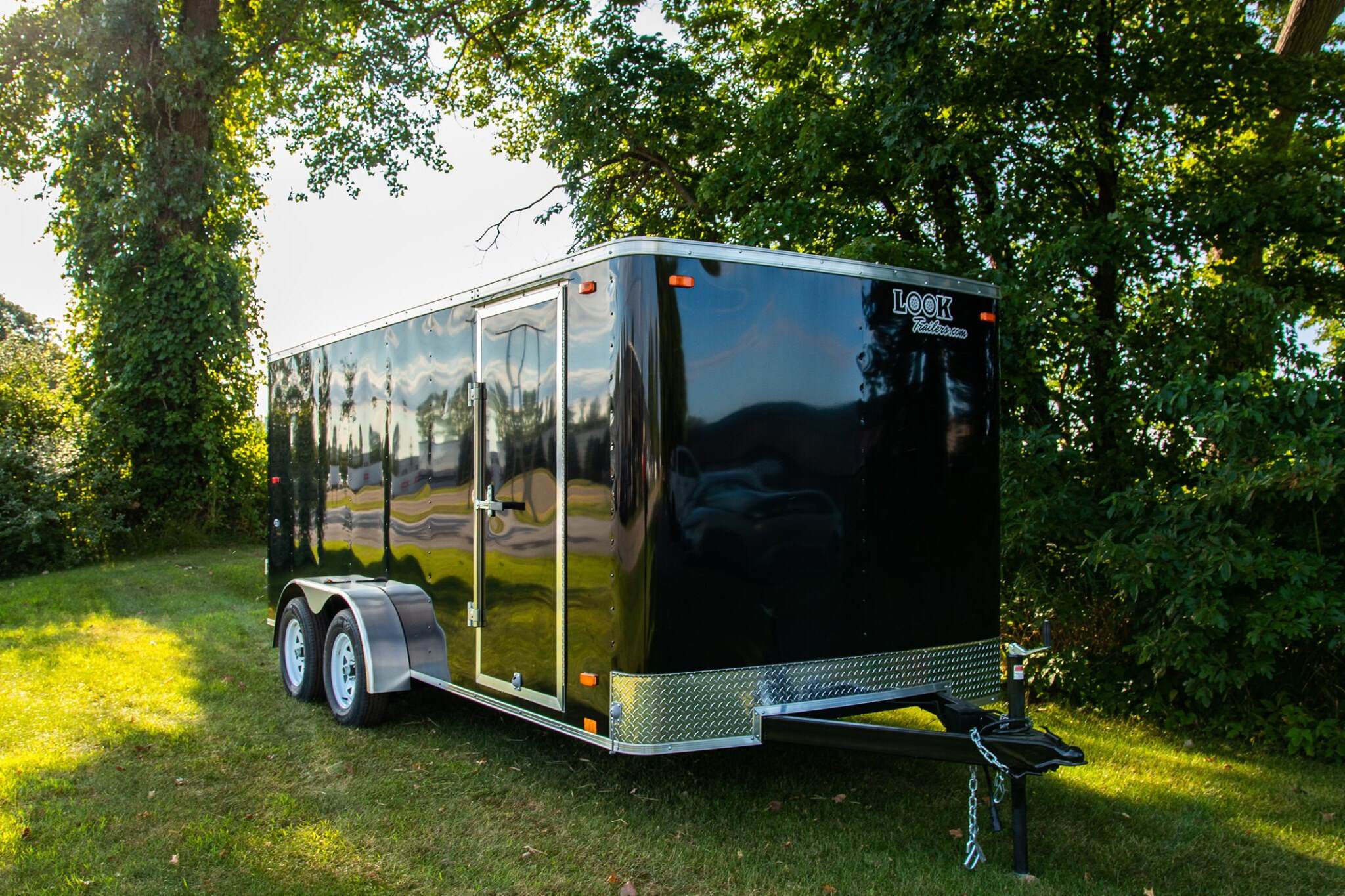Looking for a Trailer Dealer Near You ? Visit Deer Valley Trailer, Your ...