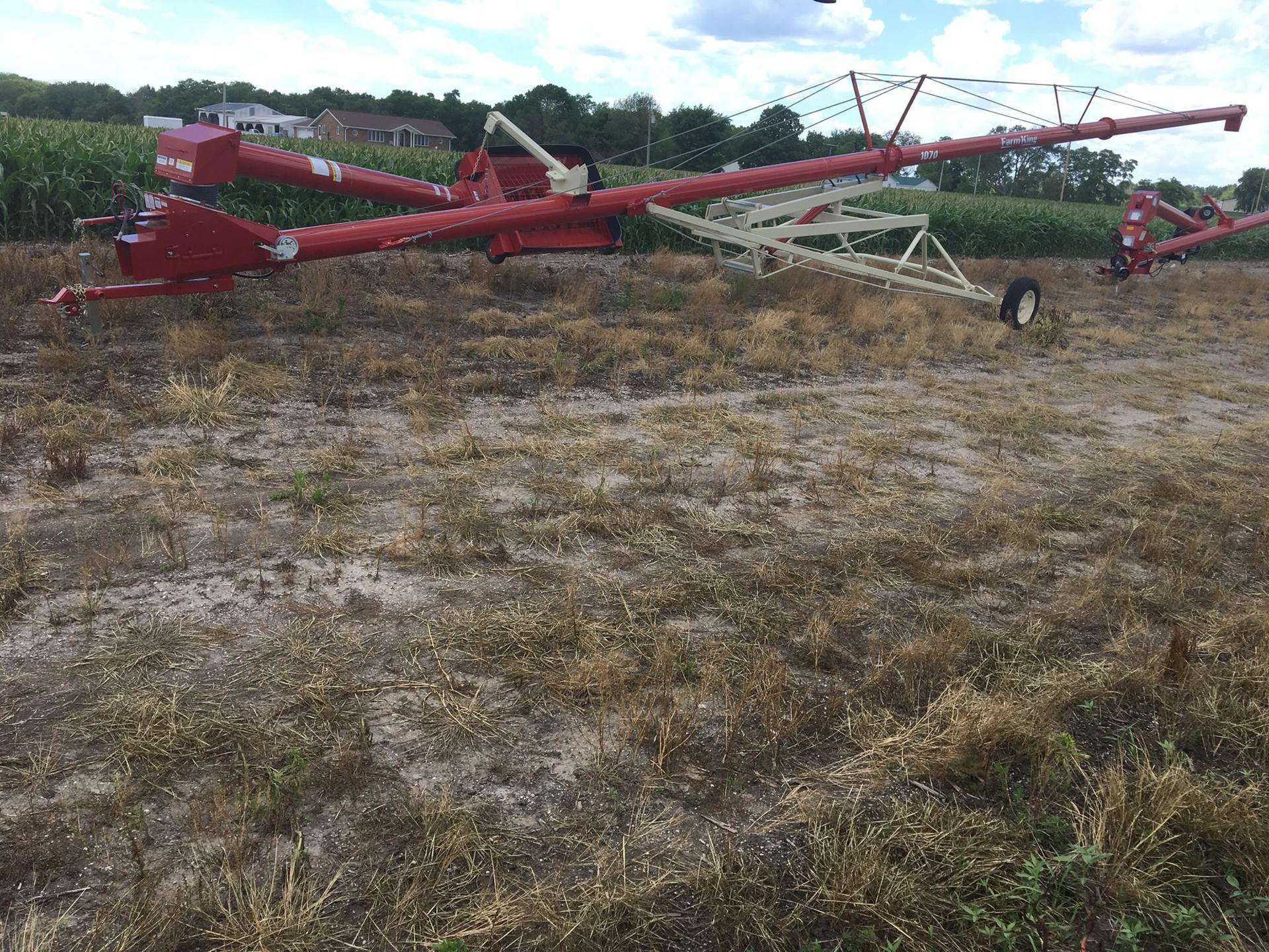 Farm King Augers | Hinshaw Trailer Sales | Dump, Enclosed, Utility and ...