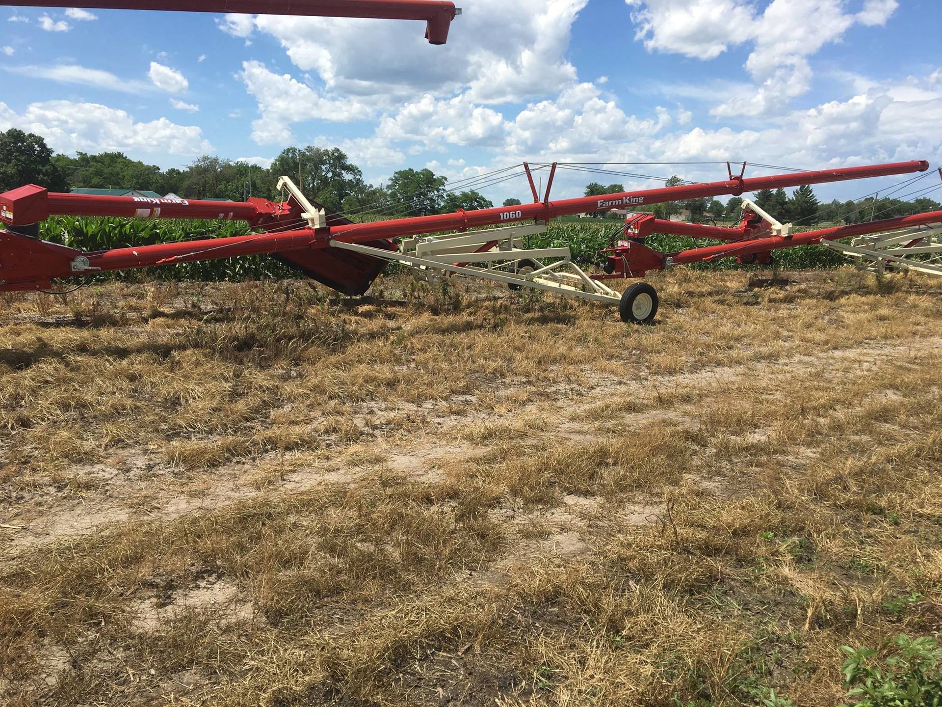 Farm King Augers | Hinshaw Trailer Sales | Dump, Enclosed, Utility and ...