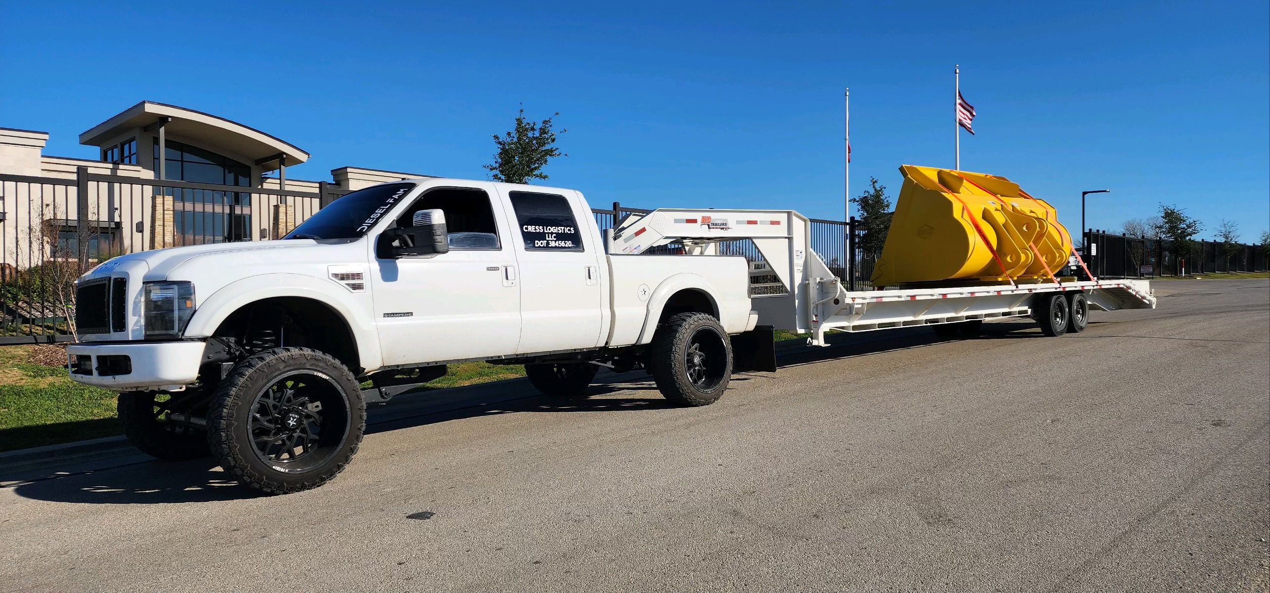 Home | Platinum Trailer Group | Gooseneck & Cargo Trailers