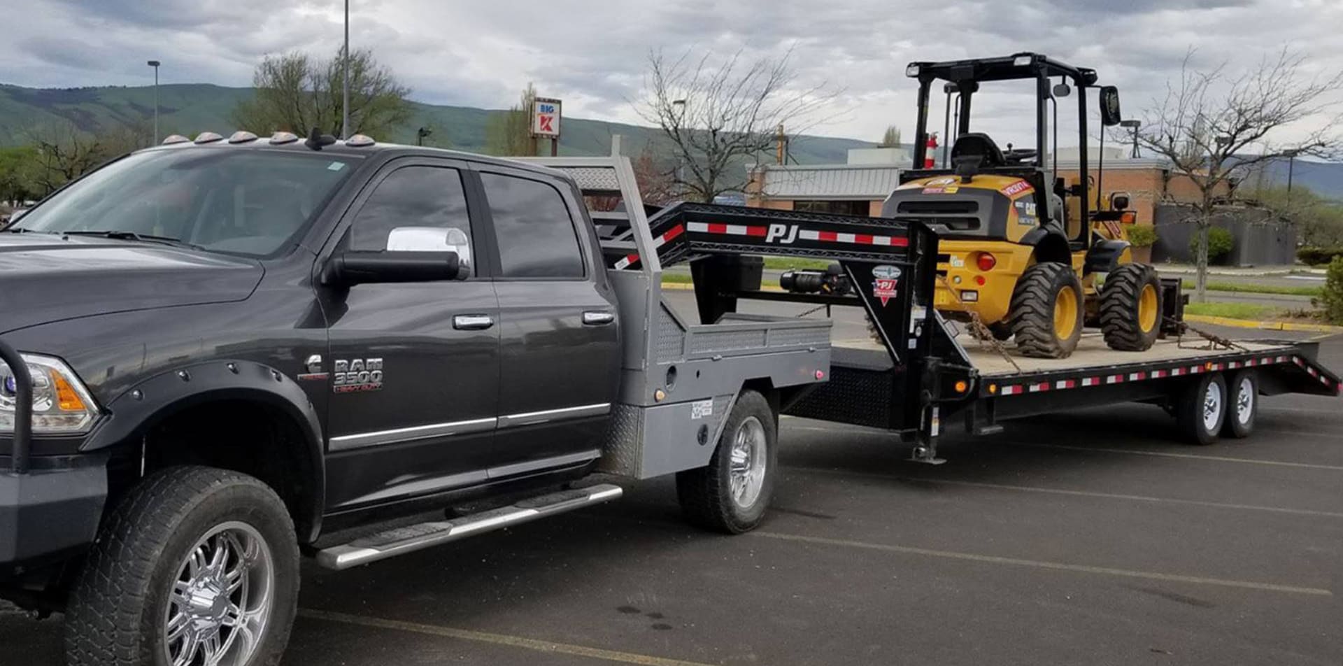 Home [www.prairiewindtrailers.com]