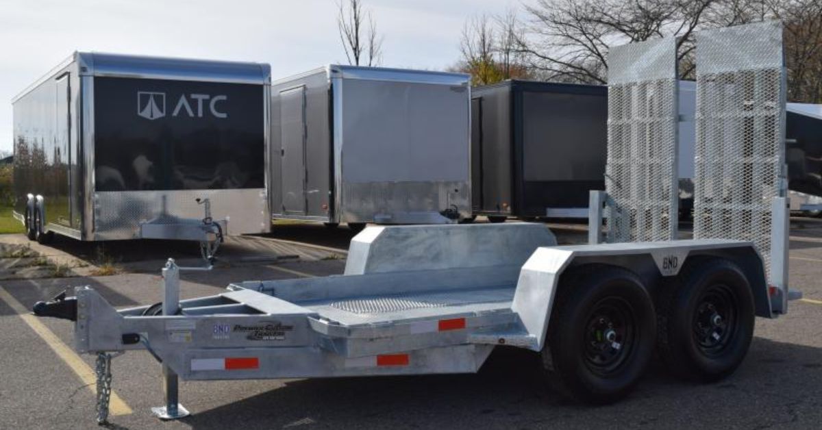 The Ultimate Guide to Loading a Scissor Lift onto a Trailer | Custom ...