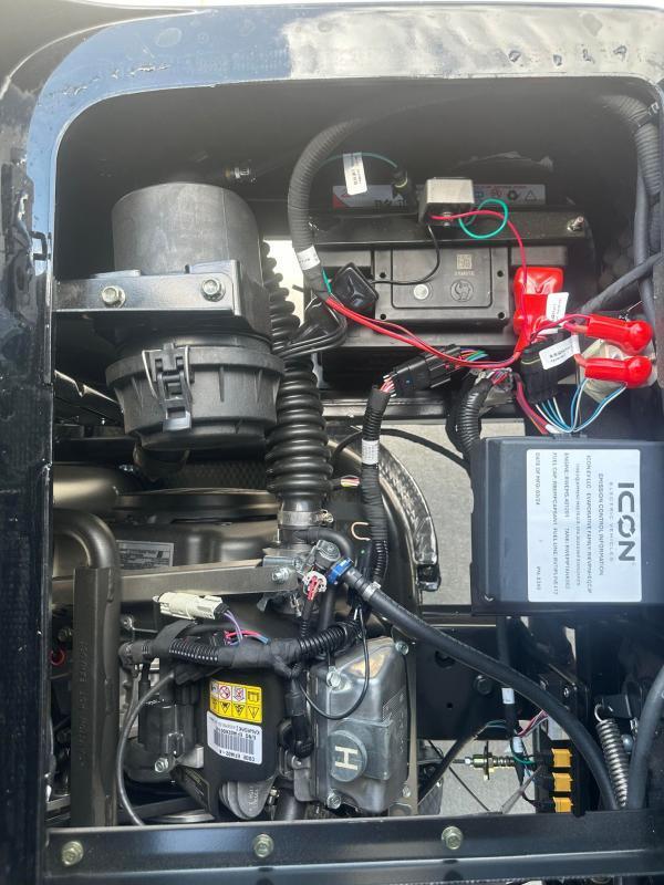 2025 ICON Electric Vehicles G40L GAS 4-Seater GOLF CART!! LIFTED Loaded ...