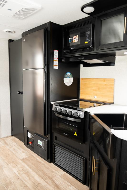 2022 Grey Wolf Limited 29TE Travel Trailer With Bunk Room in Steinbach ...