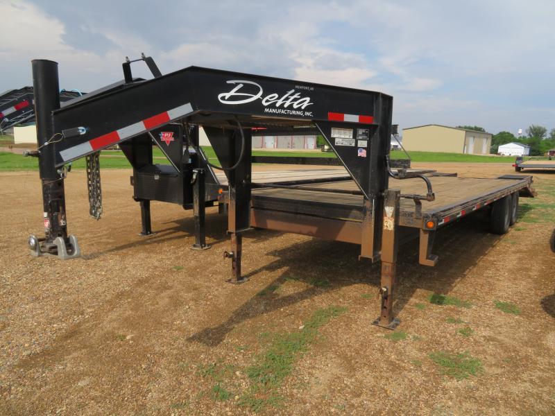 2009 Delta Manufacturing 25 Equipment Trailer