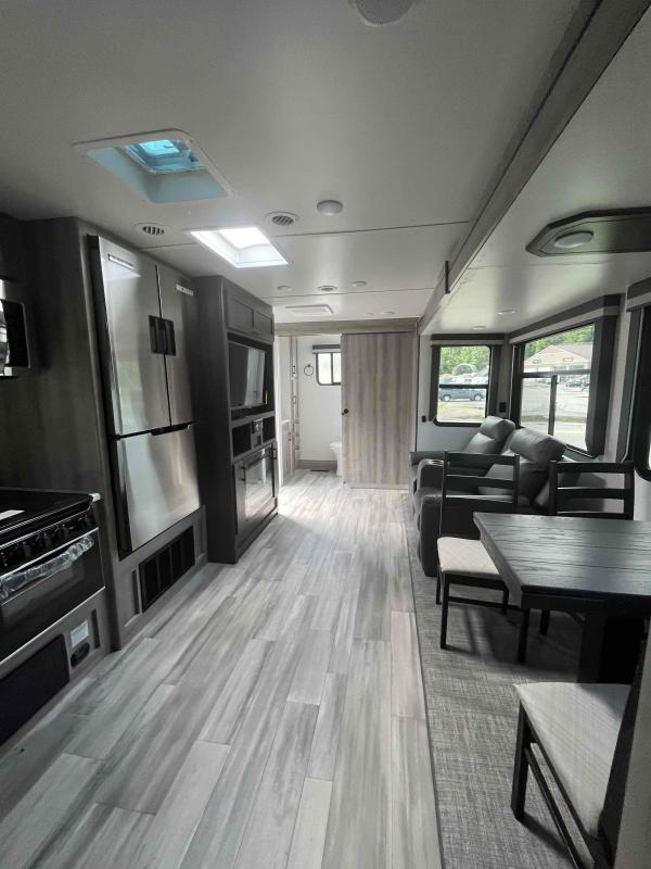 Detail - Winnebago