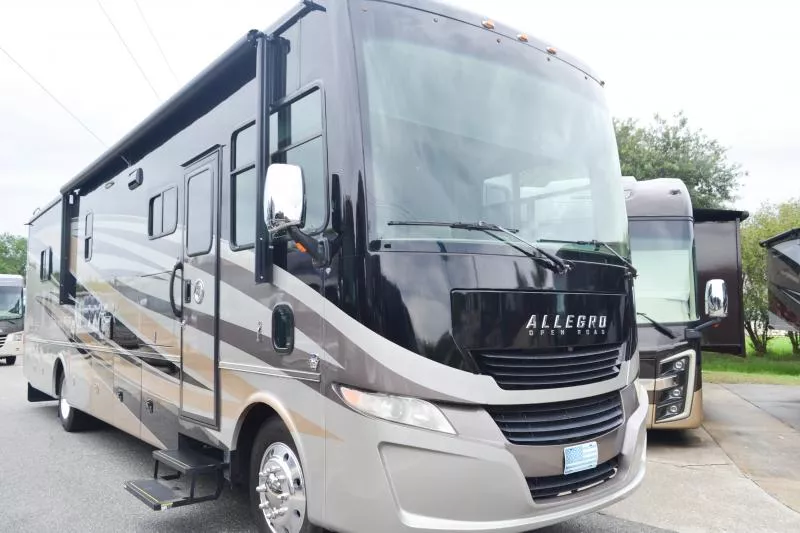 2017 Tiffin Motorhomes Open Road 36LA Class A in Titusville, FL ...