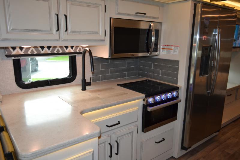 2022 Jayco Precept 36C Class A in Titusville, FL | Trailer Trader