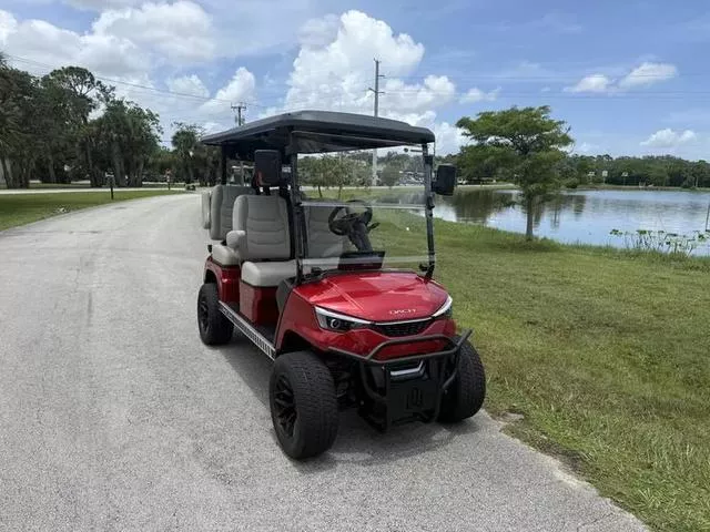 2025 Dach 2025 Dach Vehicles Lithium Ion 4 Passenger Forward Facing ...