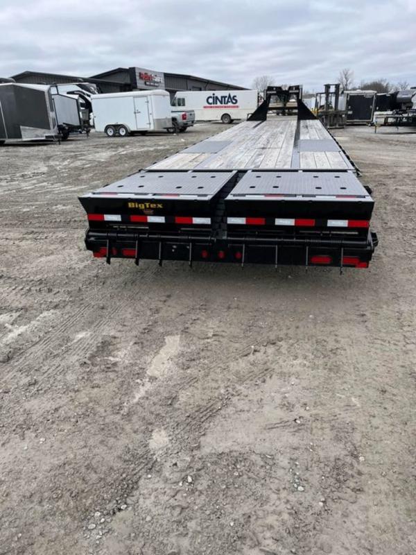 2022 Big Tex Trailers 22GN 35+5 Flatbed Gooseneck Equipment Trailer ...