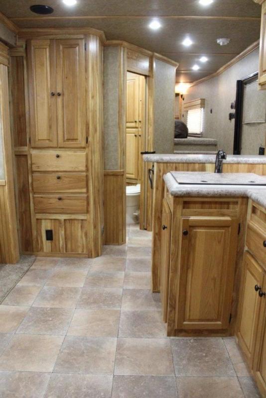 2020 Sundowner 36' Floor ToyHauler w/16' LQ with SlideOut in Pilot ...