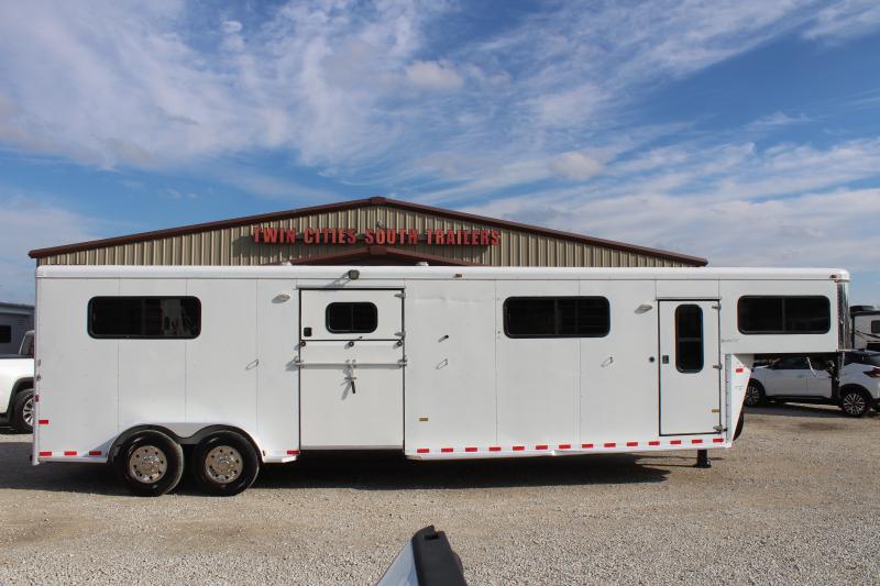 2004 Sundowner Sunlite 727, 4 Horse Sideload Head to Head in Pilot ...