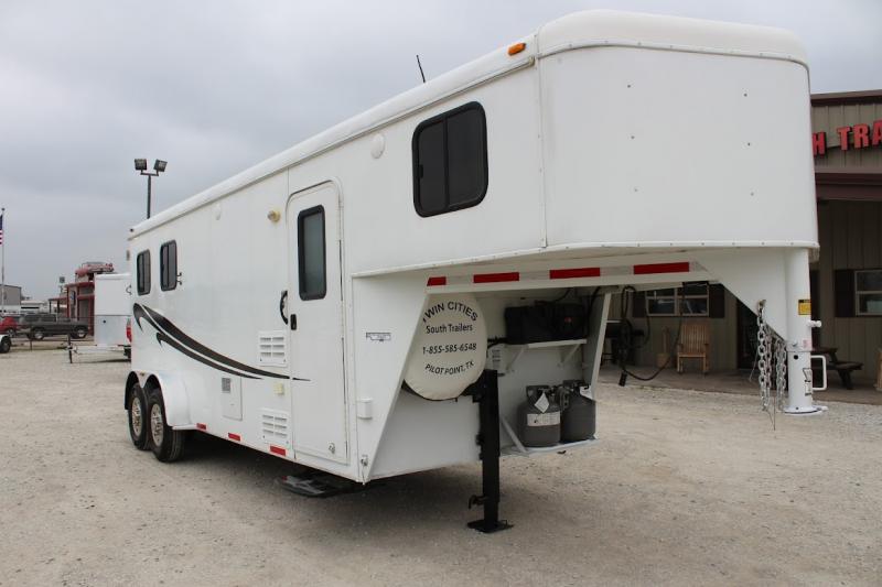 2014 Bison Trailers Living Quarter Horse Trailer in Pilot Point, TX ...