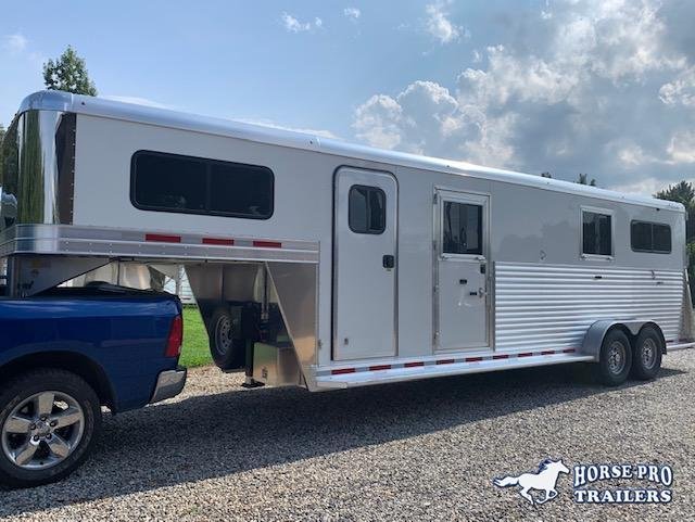 Adam Horse trailers for sale - TrailersMarket.com