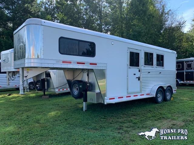 Adam Horse trailers for sale - TrailersMarket.com