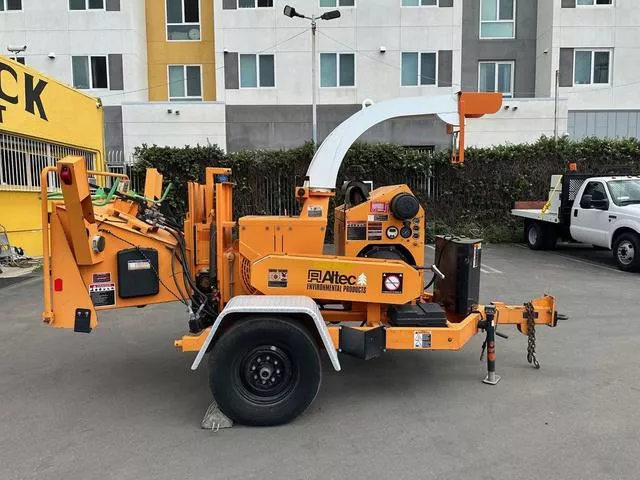 2010 Altec CFD 1217 in North Hills, CA | Trailer Trader