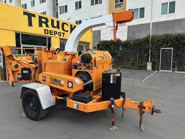 2010 Altec CFD 1217 in North Hills, CA | Trailer Trader