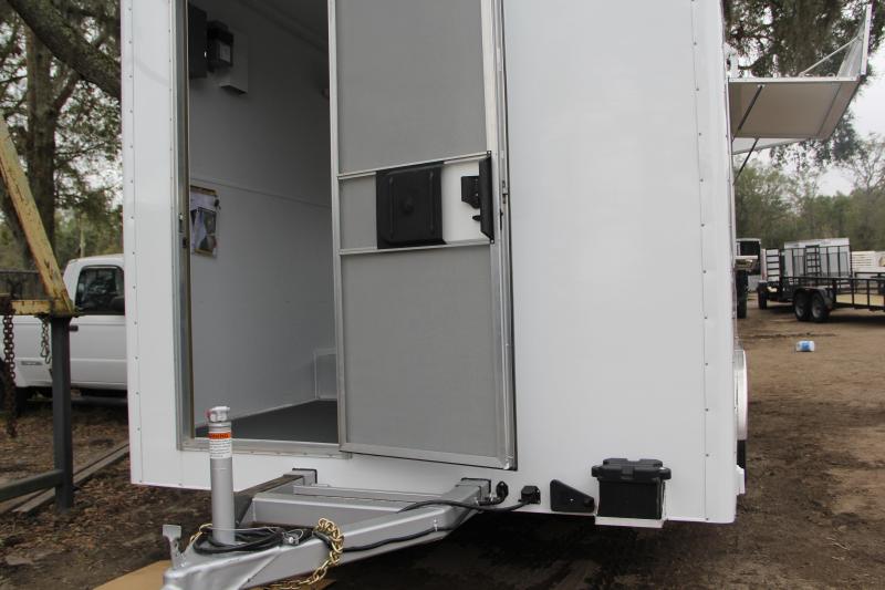 2018 Wells Cargo Concession Trailer Enclosed Cargo Trailer in Lakeland ...