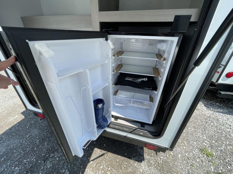 2023 Coleman 1400BH RUBICON SERIES in Strathroy, ON | Trailer Trader